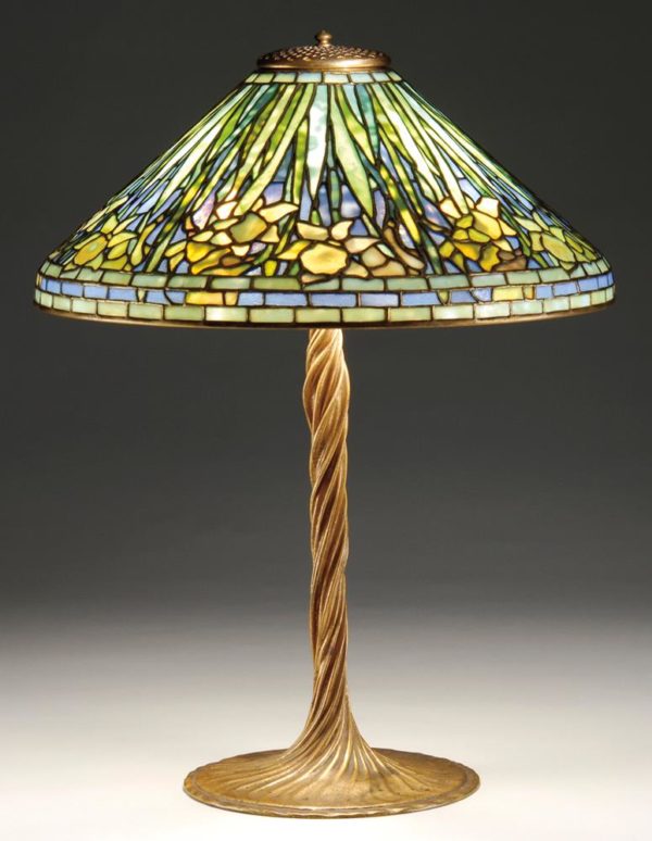 Fine Art Investments - Experts Brokers of Antique Tiffany Lamps
